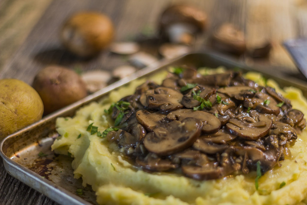 →Hongos salteados con pure de papas | PropósitoVerde